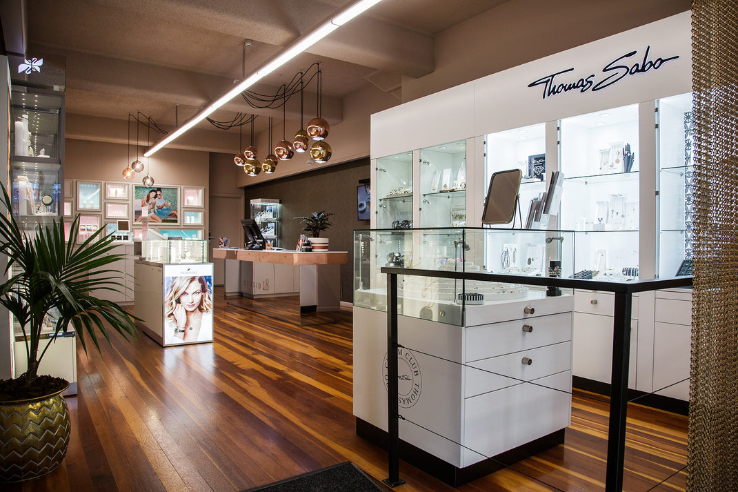 Studio 18 - Shop now for some of the worlds hottest jewellery brands ...